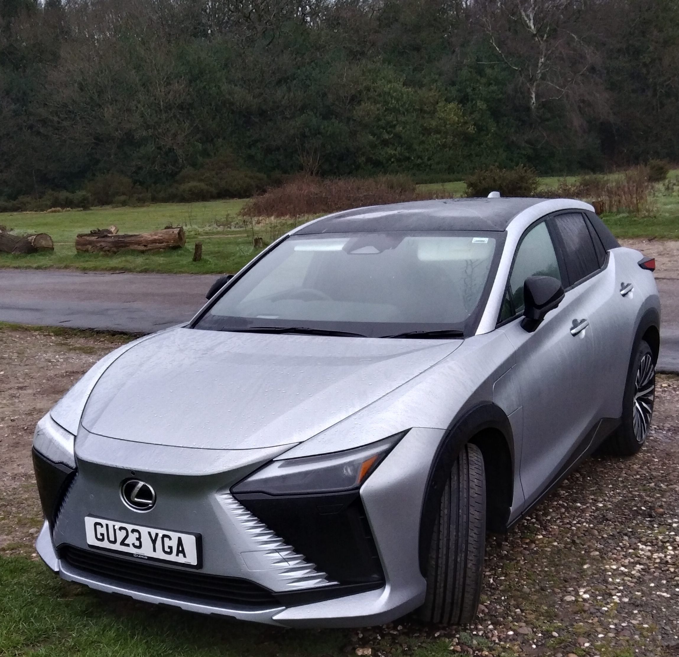 Sleek RZ embraces latest hi-tech | On the road